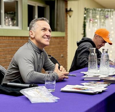 Browning, Stojko bring skating magic to Gananoque arena