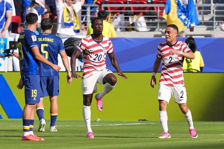 Balogun gets US's go-ahead goal against Bosnia and then red card