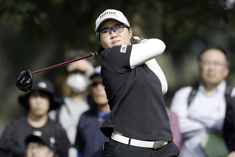 Kuwaki, Hataoka atop leaderboard after three rounds of Japan Classic