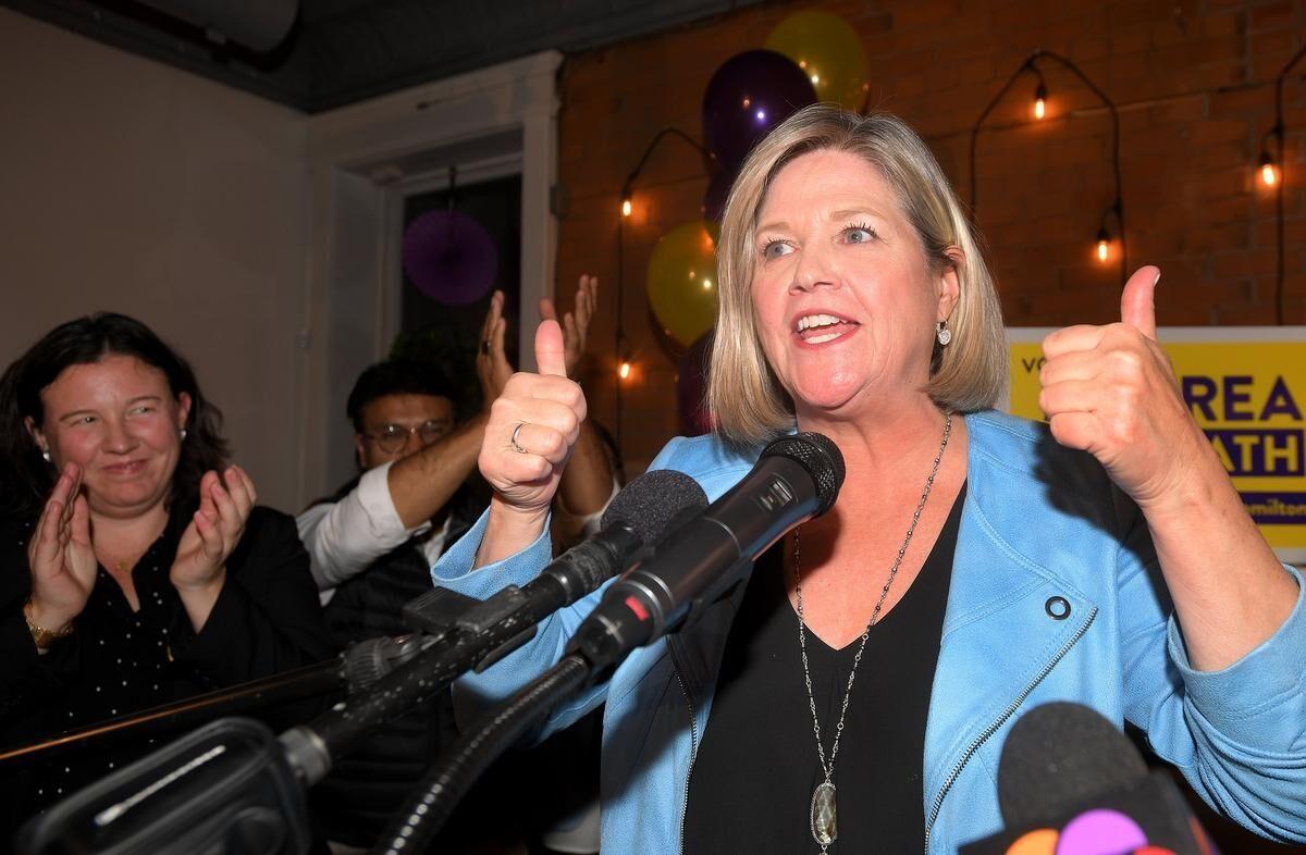 Andrea Horwath makes history as Hamilton’s first female mayor