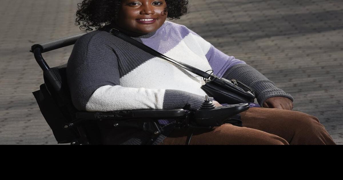 Sarah Jama to replace Horwath as NDP face in Hamilton Centre