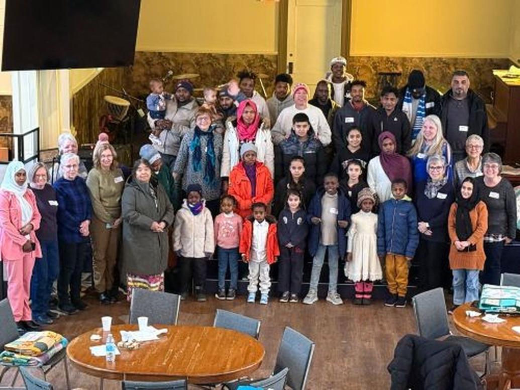 Hand-stitched hospitality: Portage quilters welcome refugees with 'warmth'