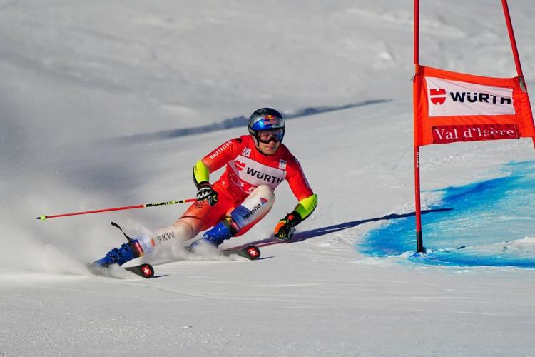 Loic Meillard leads Swiss podium sweep at World Cup giant slalom in Val ...