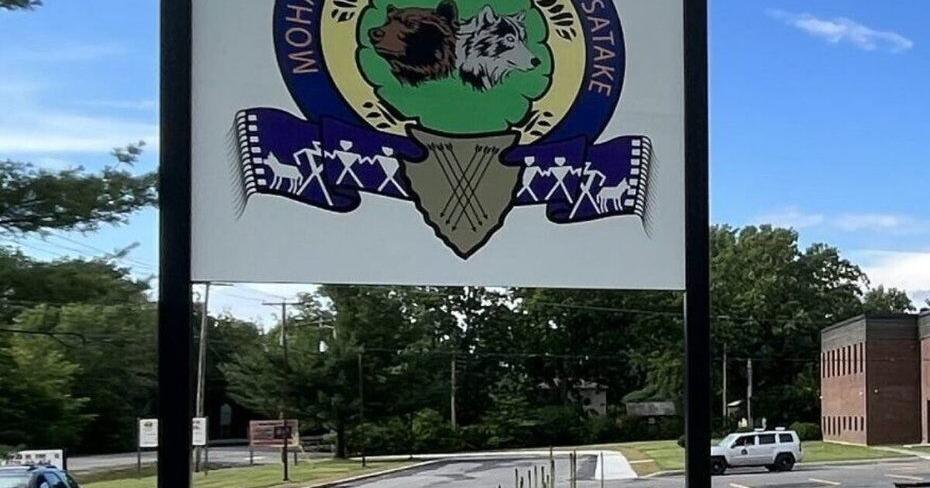 Meet the Kanesatake grand chief candidates