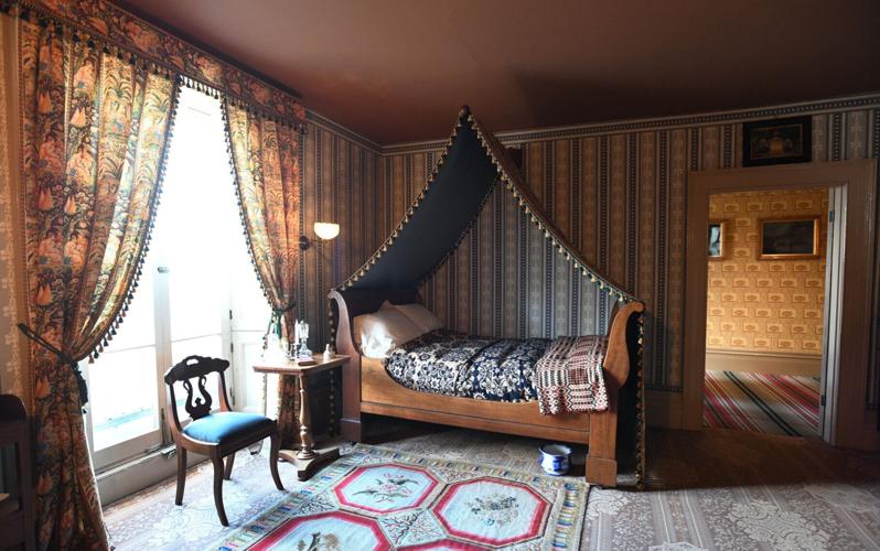 A Victorian Christmas tapestry of tradition