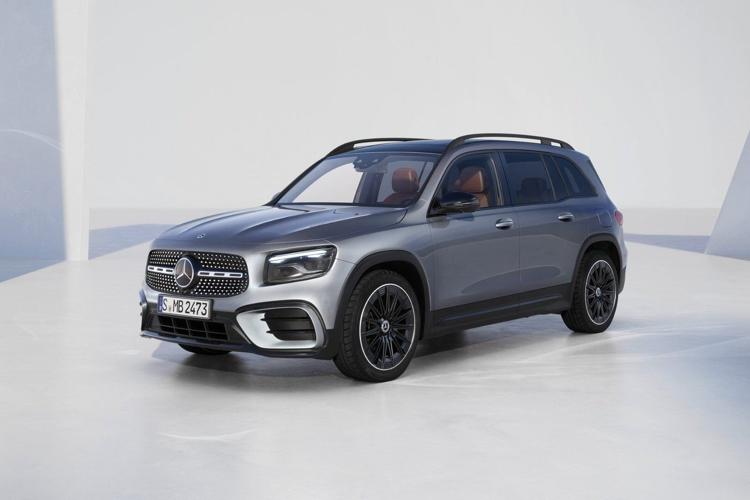 Edmunds: The best used luxury vehicles to be had for under $40,000