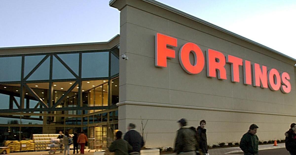 Employee at west Hamilton Fortinos tests positive for COVID-19