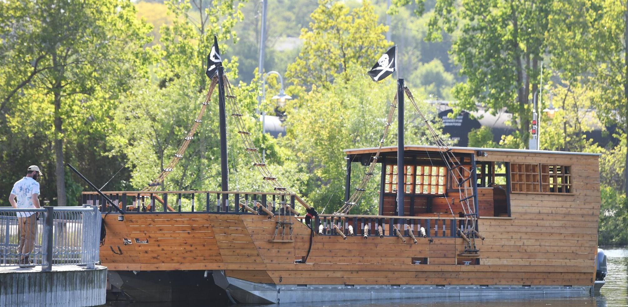 A fun list of day trips, things to see around Hamilton