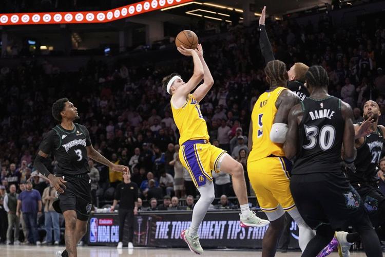 Austin Reaves gives short-handed Lakers another reason to rely on him ...