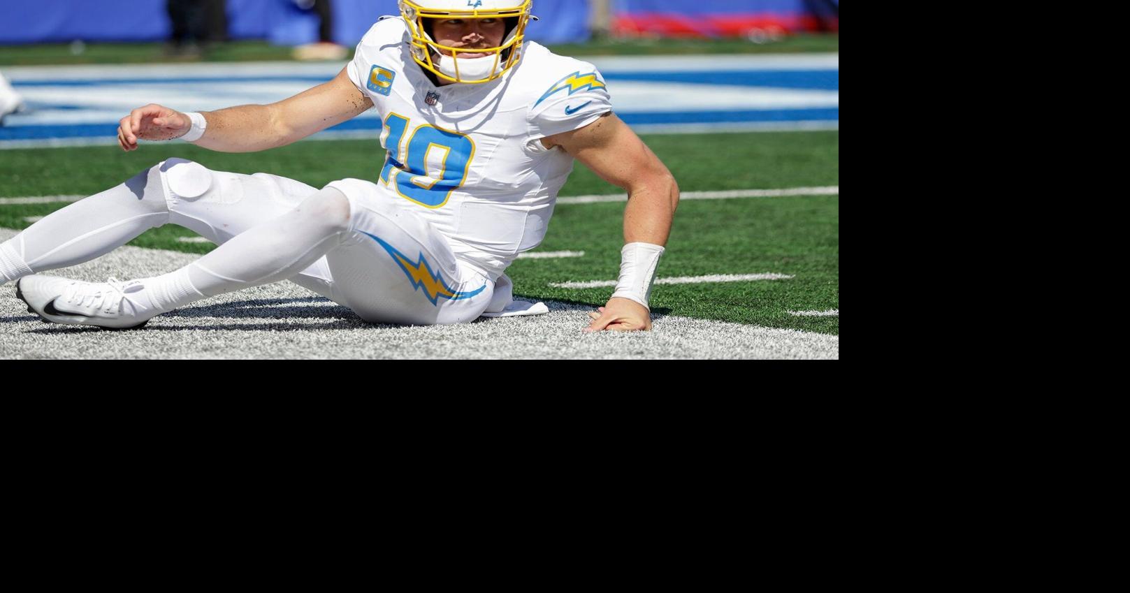Joe Alt's ankle injury leaves the Chargers' offensive line in a bad spot