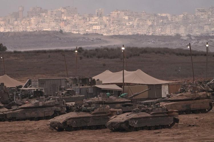 Israel and Hamas will exchange hostages and prisoners after agreeing to ...