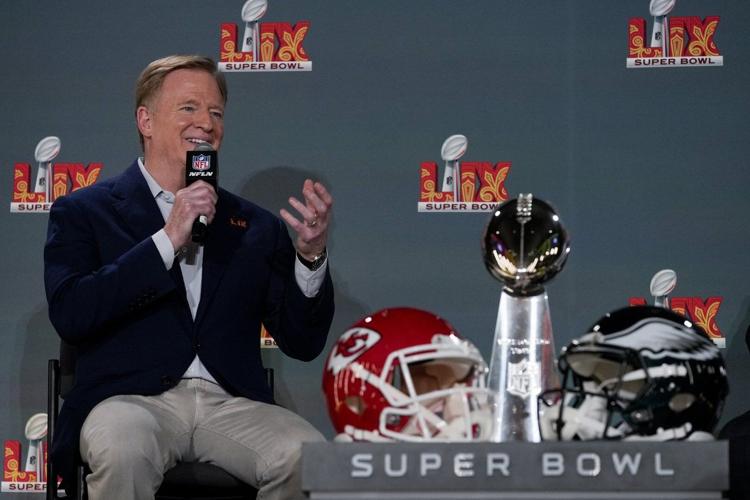 The Latest: Super Bowl week kicks off with opening night