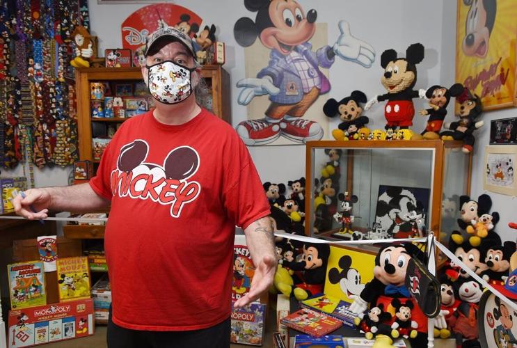Hamilton man’s enormous Mickey Mouse collection a hit with kids of all ...