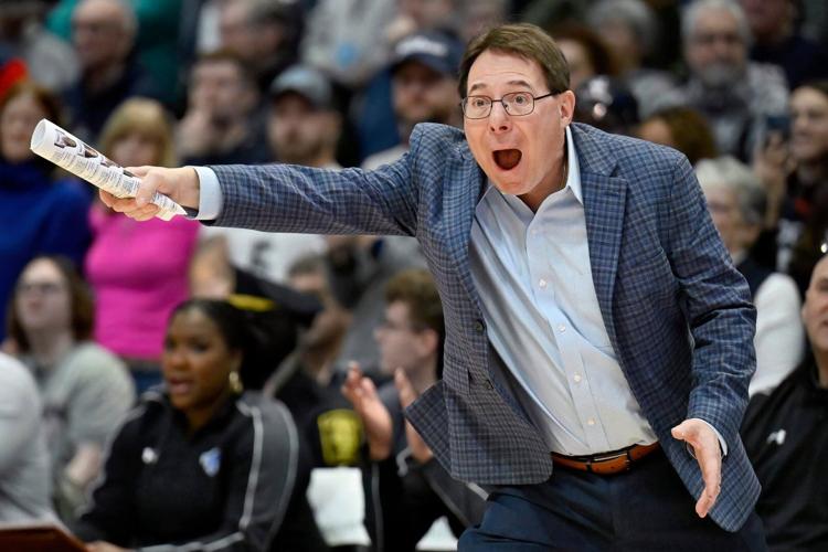 Sarah Strong, Azzi Fudd lead No. 1 UConn to 31st win in a row with 84 ...