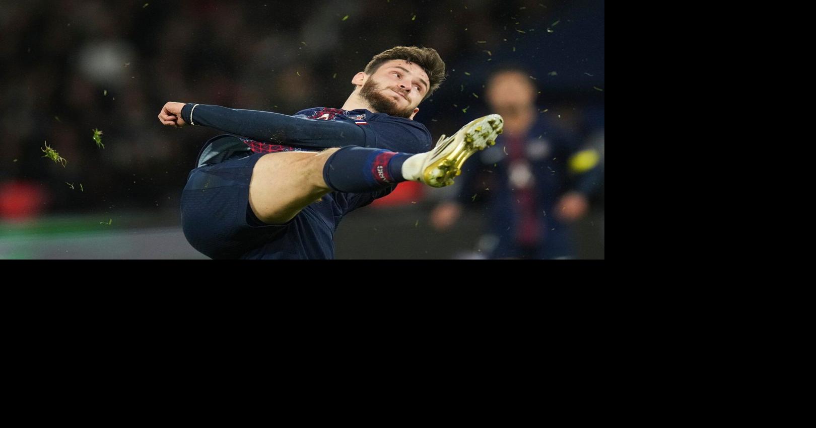 PSG scores seven and Barcelona hit six on a goal-filled night in the ...