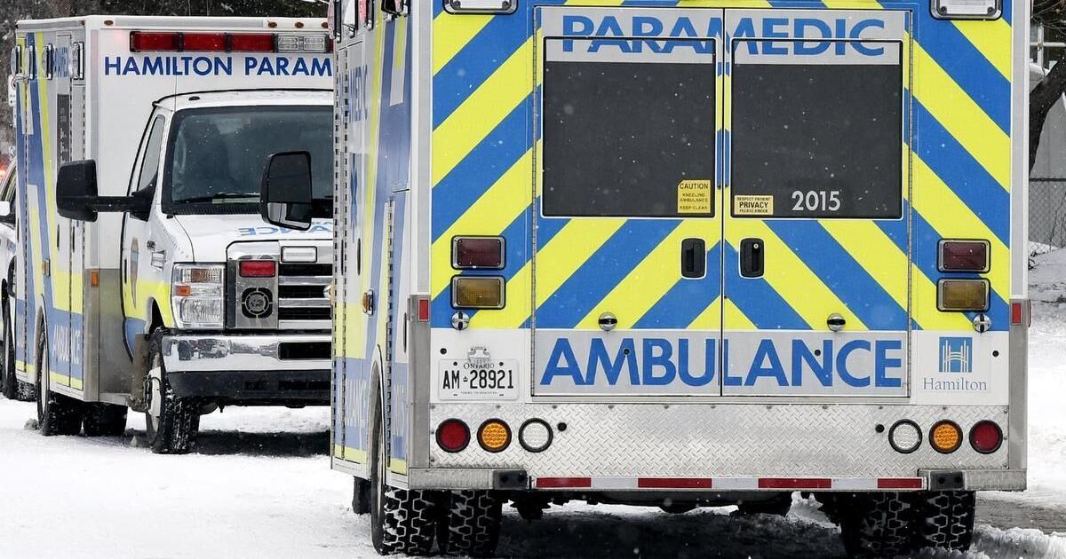 Paramedics now distributing sterile drug-use equipment
