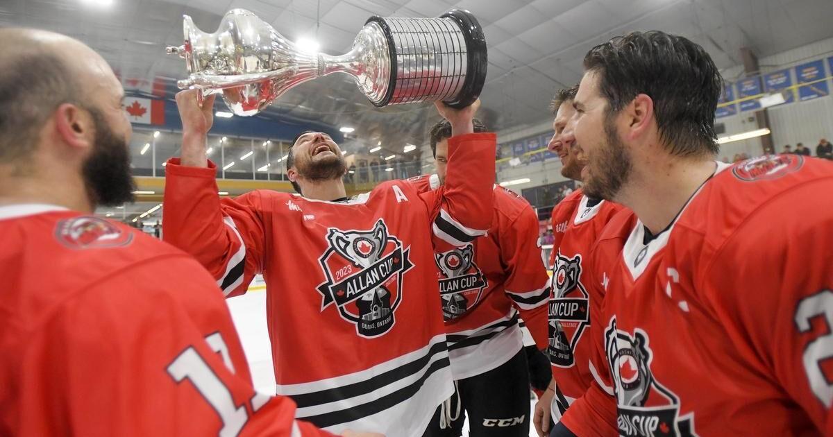 Dundas Real McCoys win Allan Cup
