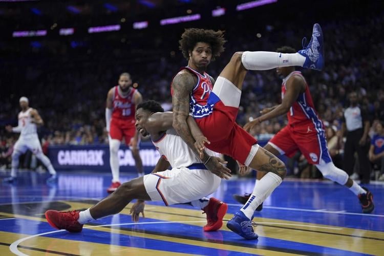 Anunoby leads Knicks past struggling 76ers 111-99 in Embiid's debut