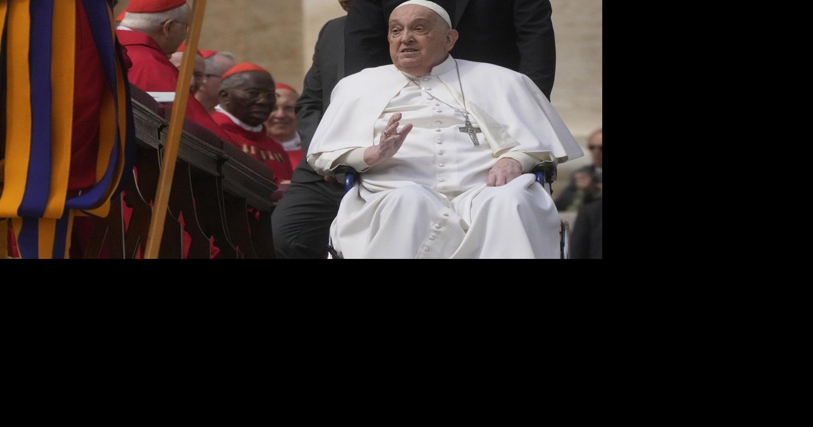 Convalescing Pope Francis opens Holy Week with in-person greeting in St ...