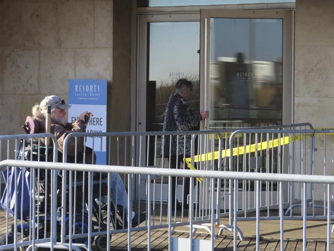Officials investigate cause of Atlantic City Boardwalk fire that ...