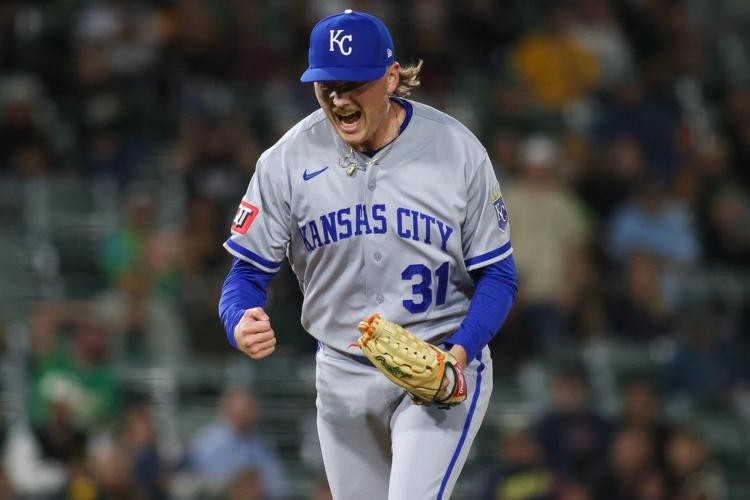 Bobby Witt Jr. hits 3-run homer in 10th to lift Royals over Athletics 4 ...