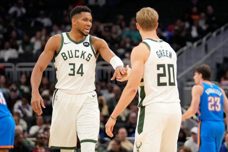 Bucks' AJ Green agrees to four-year, $45 million contract extension