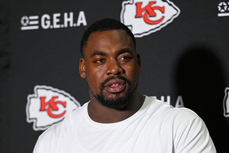 Chiefs' Chris Jones deactivates social media after costly mistake in ...