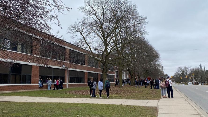 Paris HS students protest handling of Friday’s lockdown