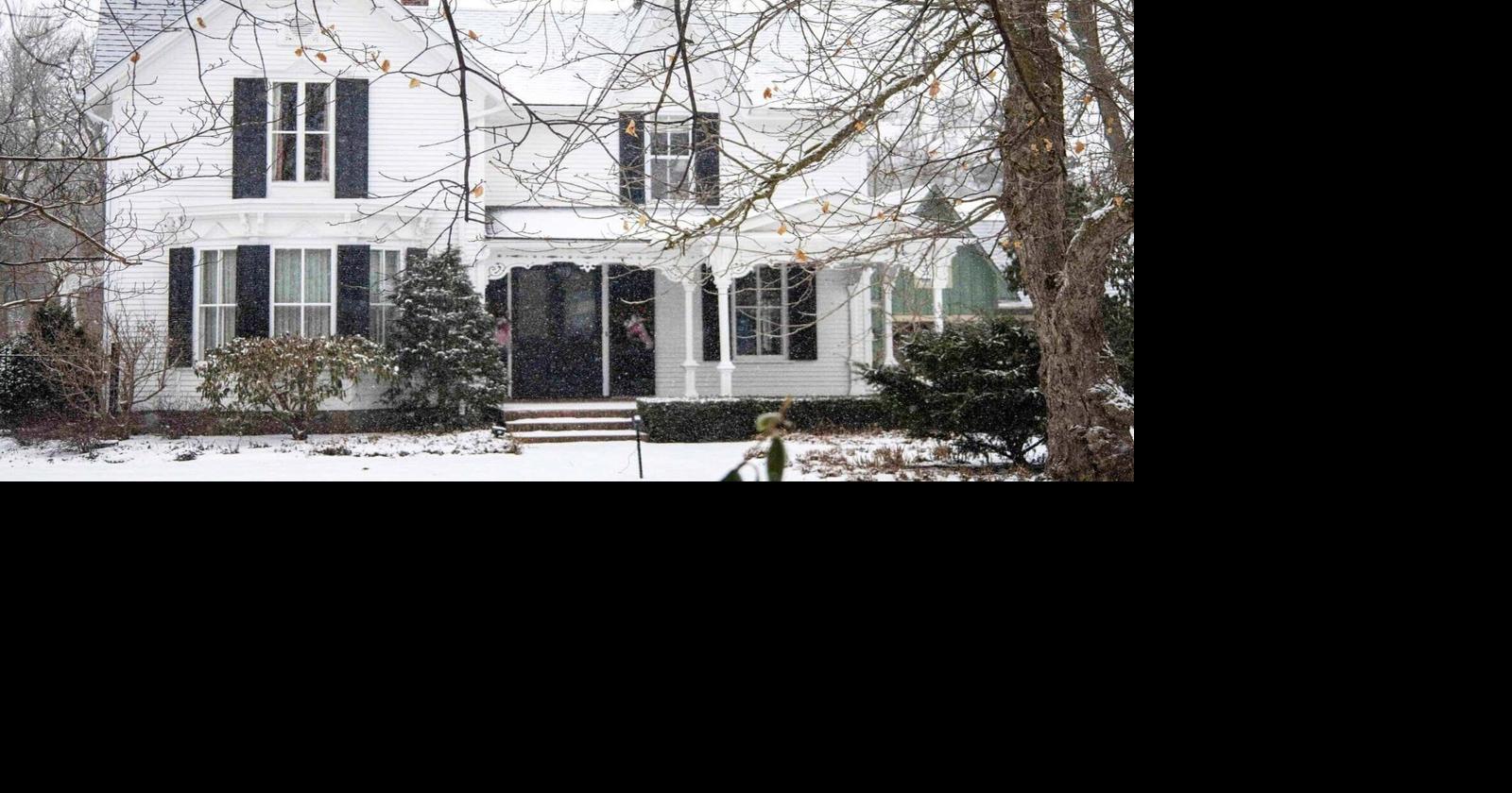 Owners of Trimble House in Queenston fight heritage designation