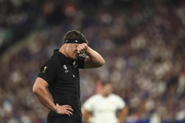 New Zealand discipline poor again as Rugby World Cup pools streak ends
