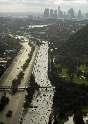 Normally at a crawl, the Los Angeles River threatens to overflow during ...
