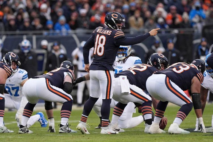Caleb Williams breaks Bears single-season passing record in loss to Lions
