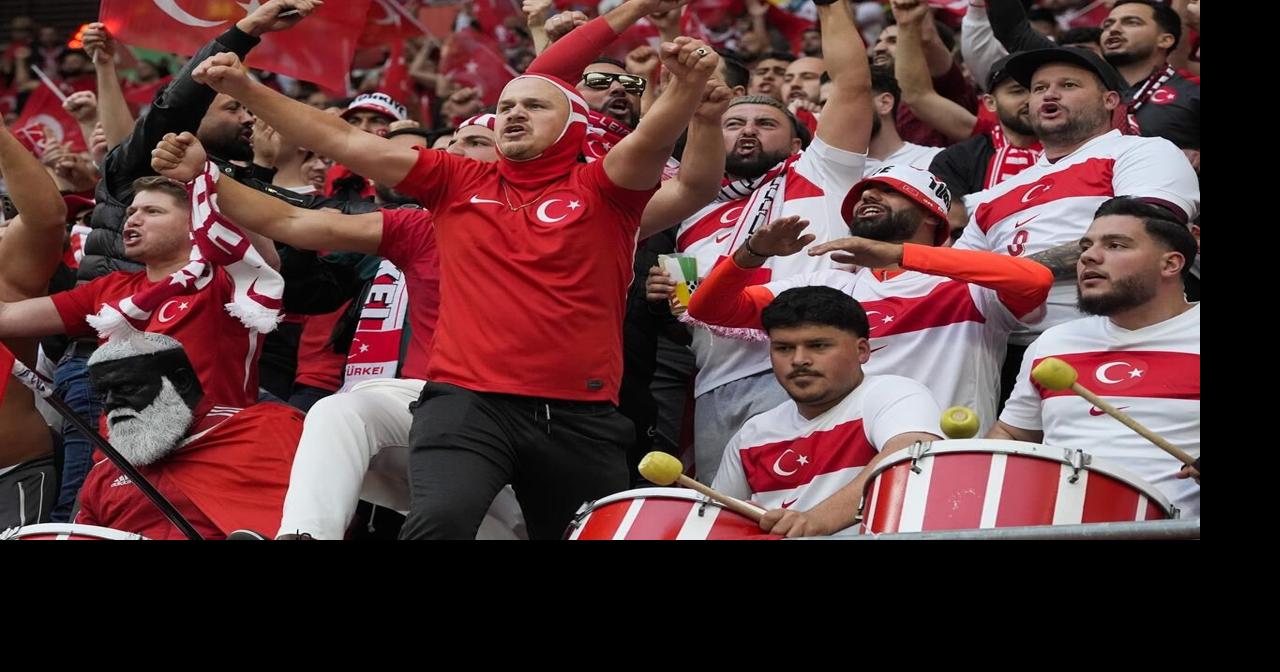 Demiral's double helps Turkey beat Austria 2-1, sets up a Euro 2024 quarterfinal against Netherlands