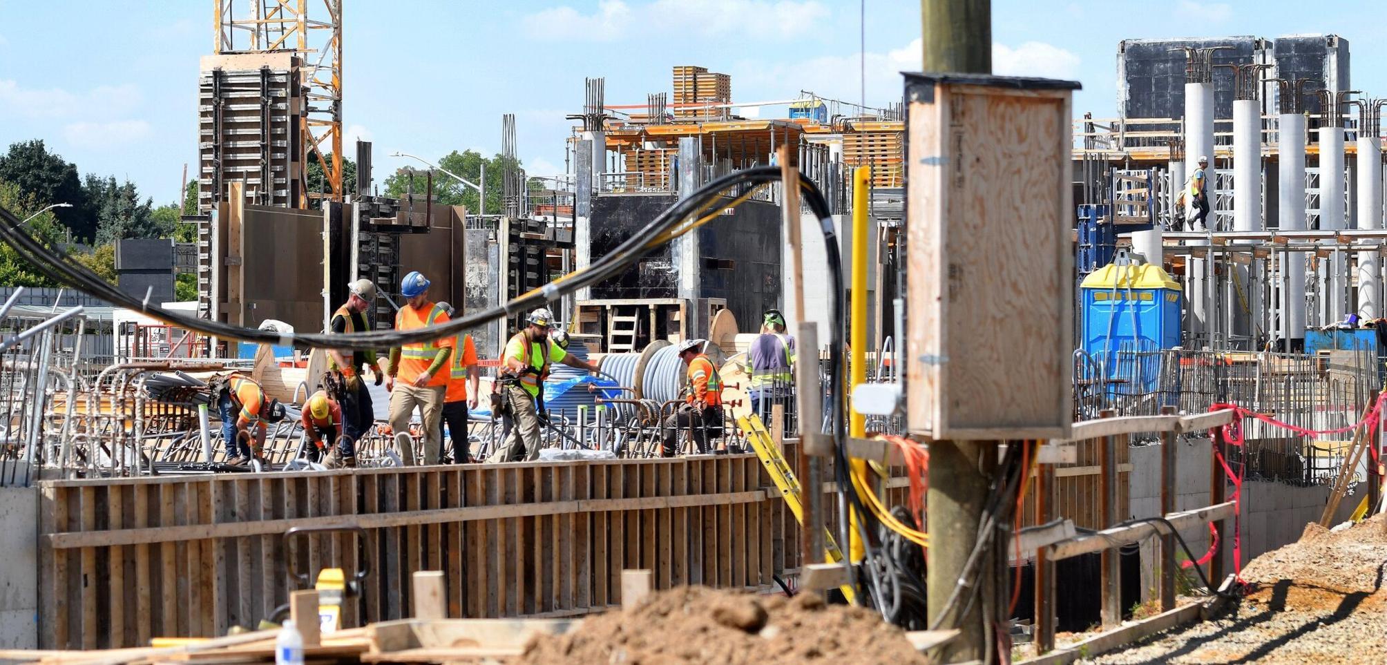 Hamilton hits $1 billion in building permits in record time