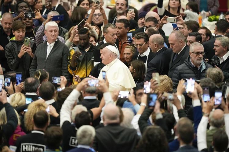 For this group of trans women, the pope and his message of inclusivity ...