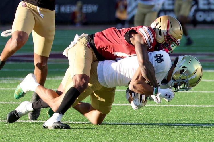 No. 12 Notre Dame escapes Boston College with 25-10 victory