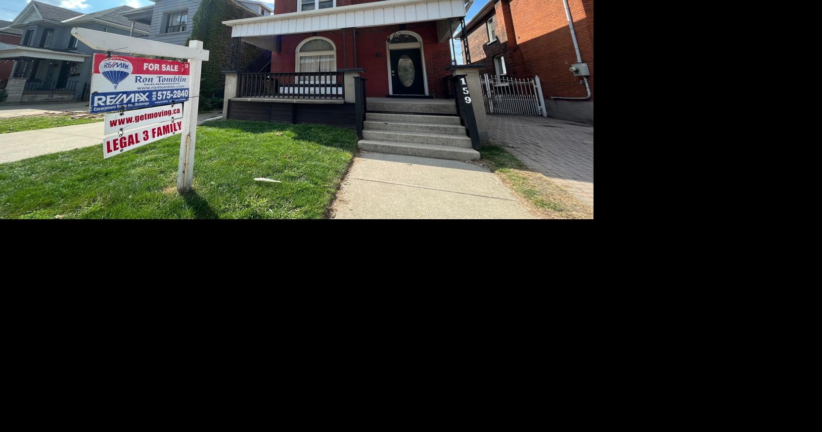 Realtor says he was robbed while trying to evict tenant