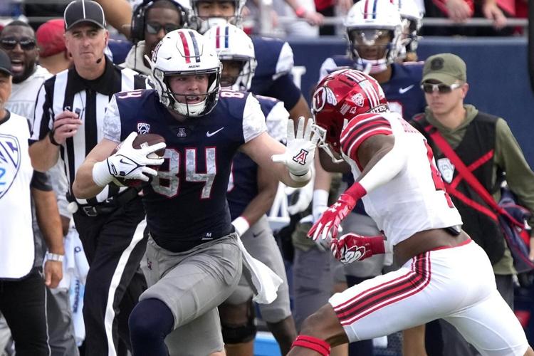 No. 19 Arizona uses fast start to beat No. 16 Utah 42-18