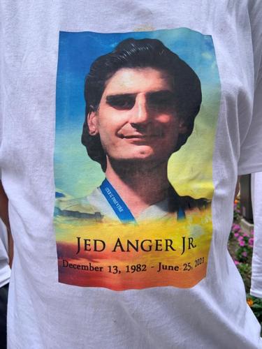 Woman pleads guilty to fatal stabbing at Hamilton encampment