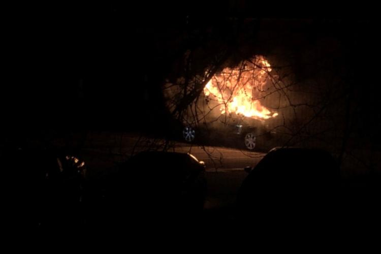 No answers after car catches fire in Port Dover parking lot