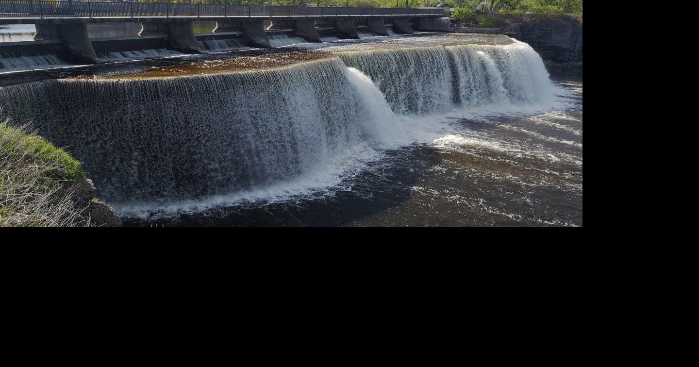 Internal government records flag gaps in federal dam oversight