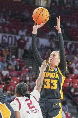 Skylar Vann and Oklahoma easily dispatch Iowa from women's NCAA ...
