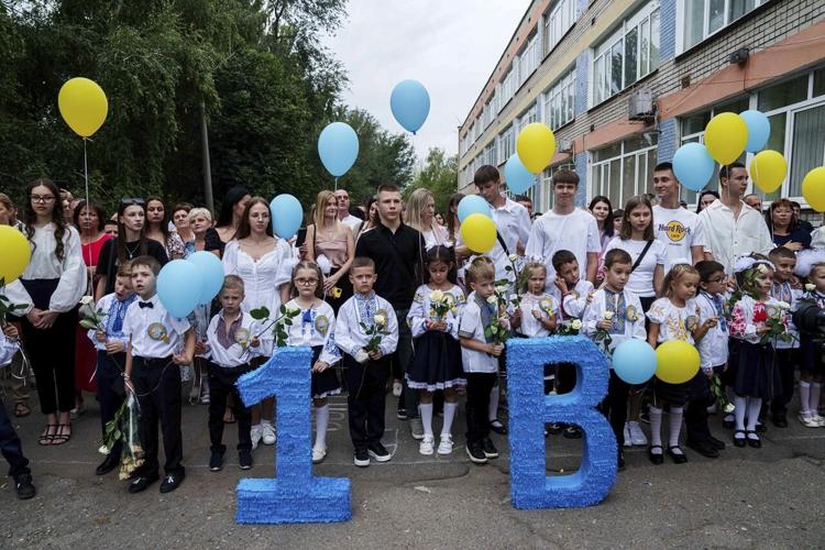 Ukrainian front-line students celebrate back-to-school despite ever ...