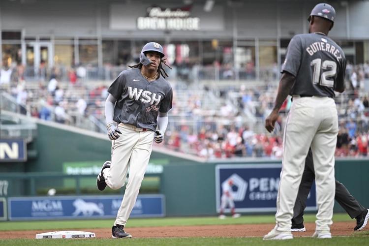 José Tena's walk-off single in Washington debut sends Nationals past ...