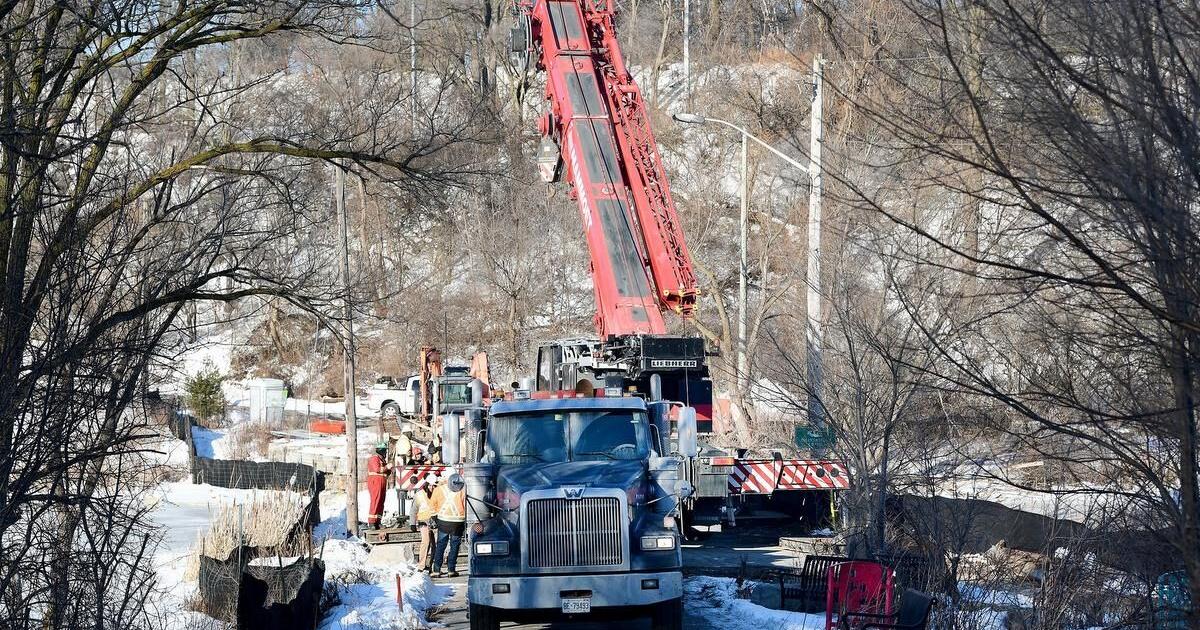 Valley Inn Road bridge gets dismantled