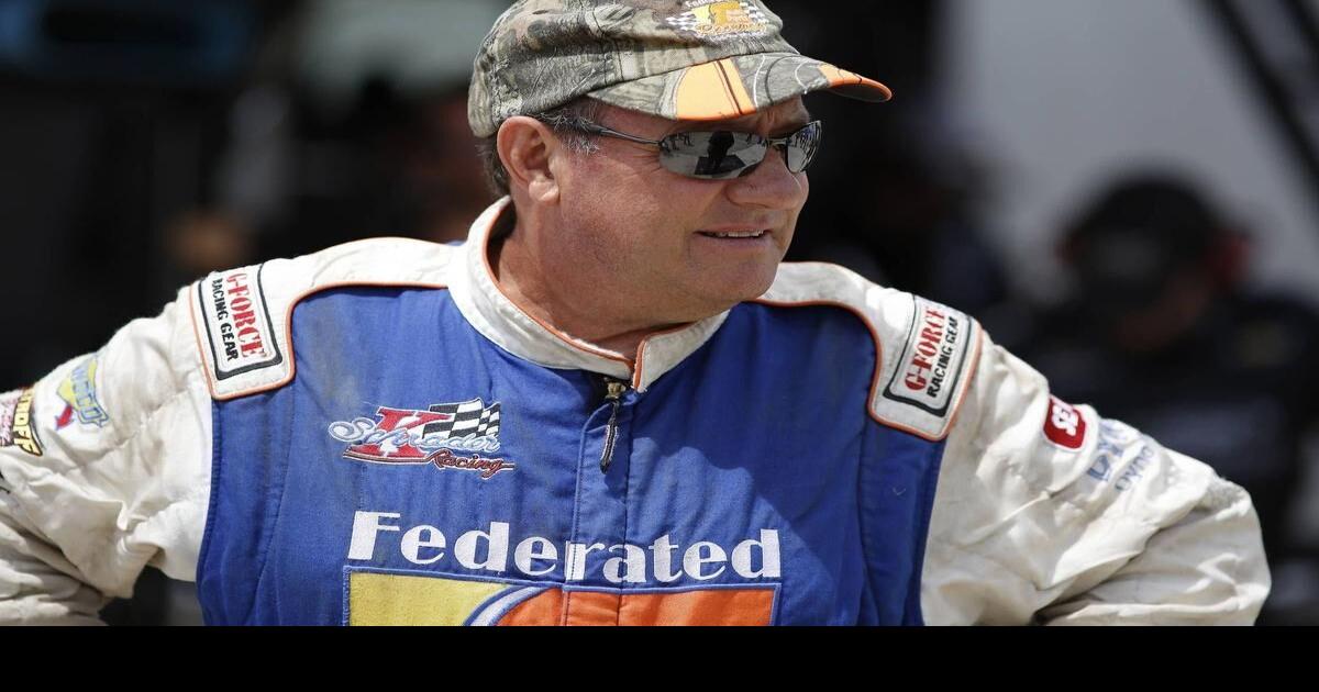 Schrader takes NASCAR Pinty’s 100-lapper at Ohsweken