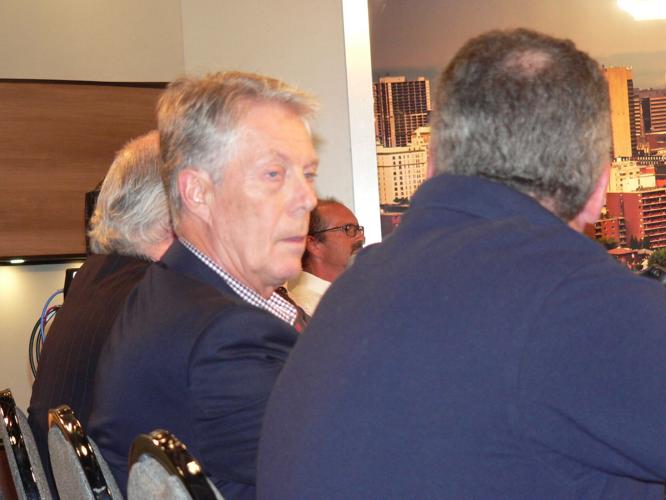 Mayor Fred Eisenberger spars with Vito Sgro in Cable 14 mayoral debate