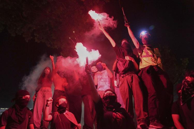 Photos of street protests as Turkey detains 120 opposition officials