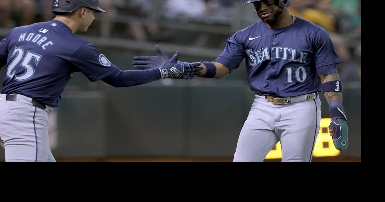 Luis Urías homers and knocks in 4 as Mariners rout Athletics 16-3