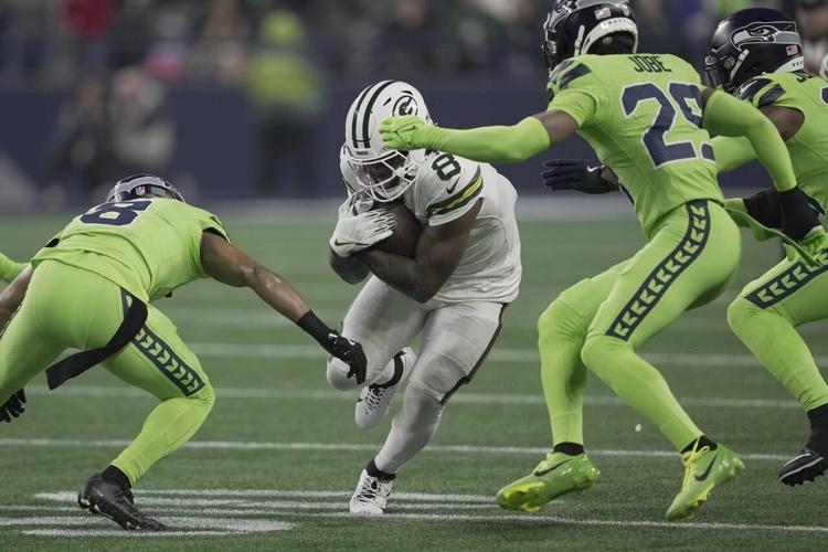 Josh Jacobs re-emerging as one of the NFL's elite RBs again in his ...